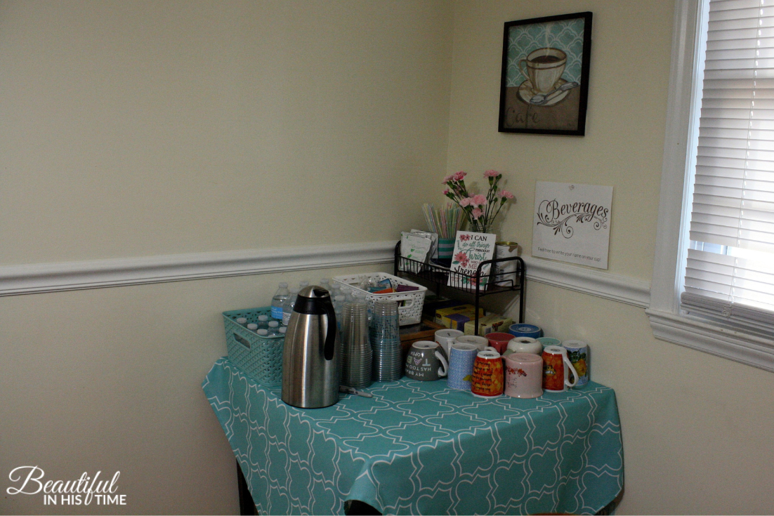 The Lifegiving Table: A Venture into Hospitality & Table Discipleship ...
